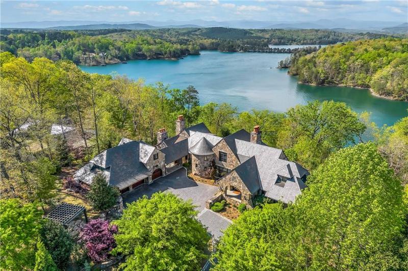 Lake Keowee Real Estate Waterfront Homes – Jocassee Real Estate