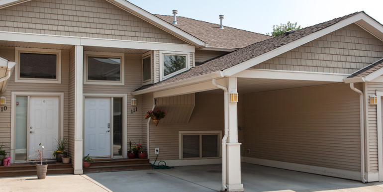 245 SNOWSELL ROAD #111, KELOWNA, BRITISH COLUMBIA V1V 2T6 – Danielle ...