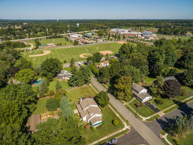 1098 KENYON, FORT WASHINGTON, PA 19034 | Diane Cardano