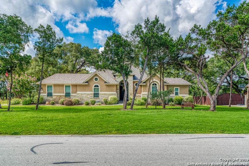 559 SOLMS FRST, NEW BRAUNFELS, TX 78132